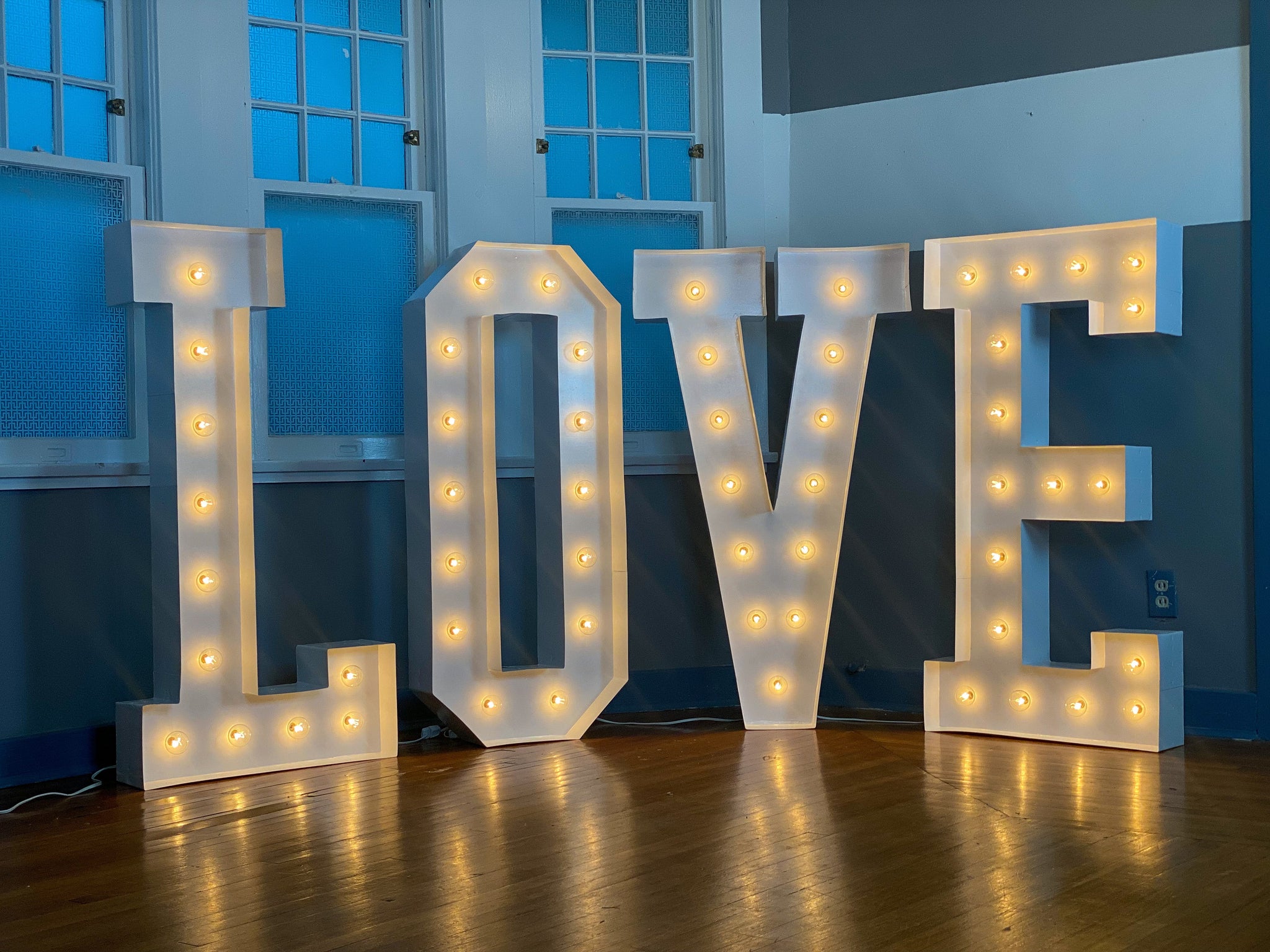 Giant LOVE Marquee Letters 4ft 5ft Tall | Large Marquee Letters ...